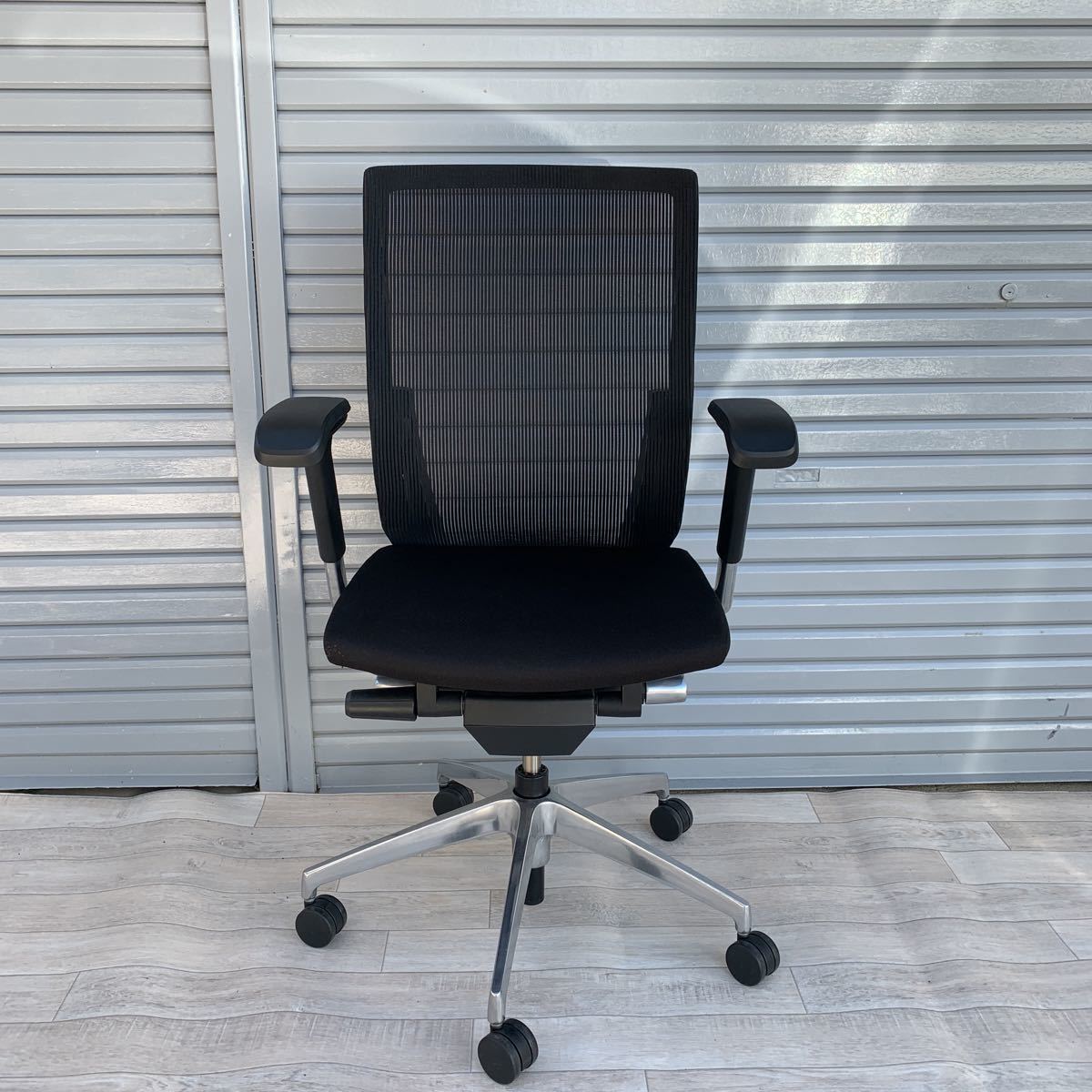 【やや傷や汚れあり】イトーキ ITOKI デスクチェア 美品 ITOKIヴェントチェア 2019年 ke837の落札情報詳細 - Yahoo!オークション落札価格検索 オークフリー