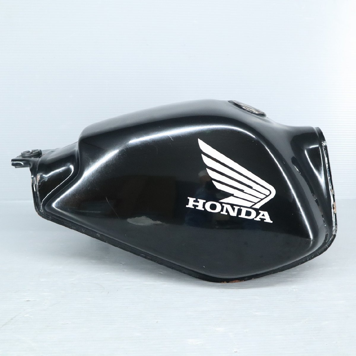 【やや傷や汚れあり】ホンダ FTR223 MC34 純正 ガソリン/フューエル/燃料 タンク 黒/ブラック 220919HD1005の落札情報 ...