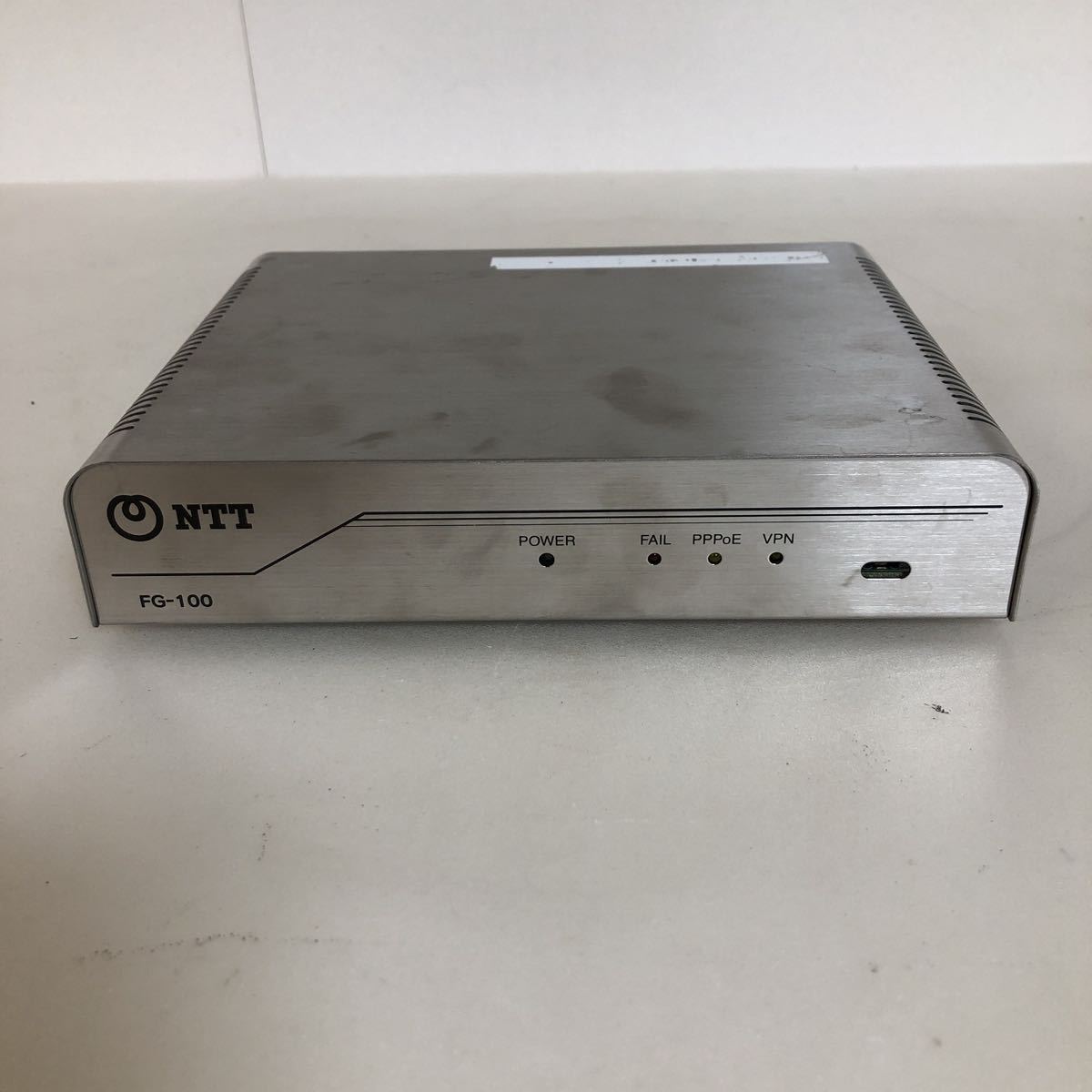 【やや傷や汚れあり】Z444 NTT エヌティーティー FG-100 VPNルーター イーサネット VPN装置 通電可の落札情報詳細 - ヤフオク落札価格検索 オークフリー