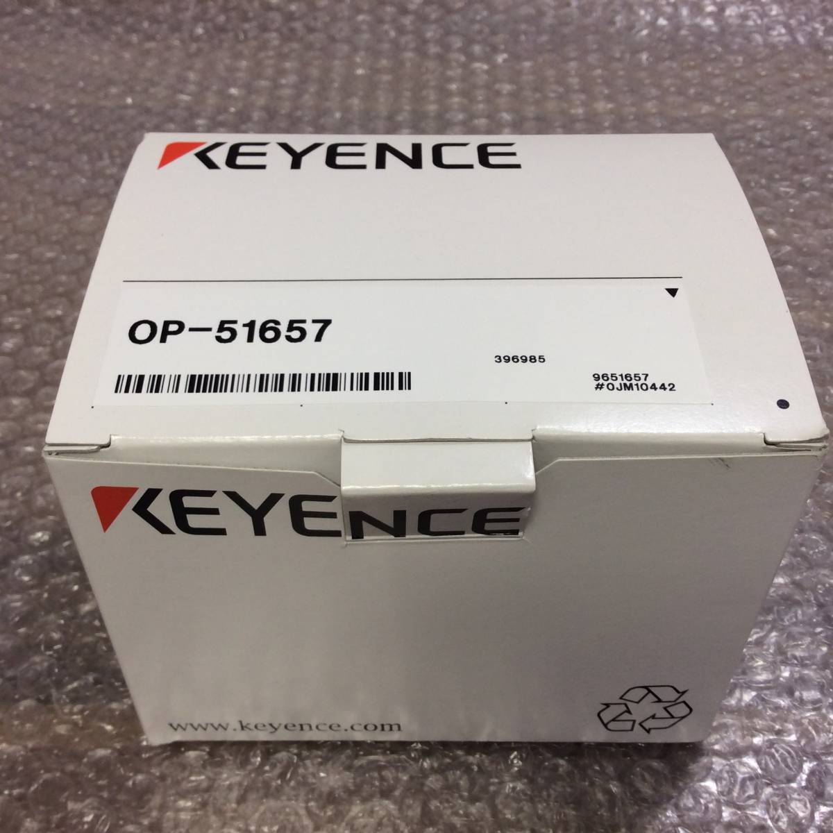 【未使用】【AH-8781】 ★送料無料★ 未使用品 KEYENCE キーエンス 専用パラレル接続ケーブル 3m OP-51657の落札情報 ...