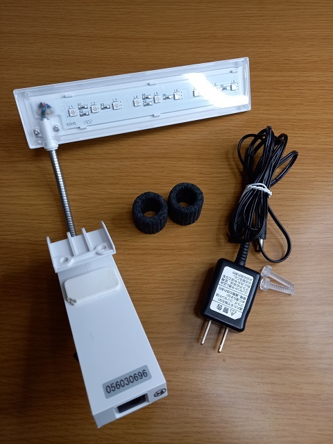 【やや傷や汚れあり】水槽用 ライトLEDライト ジェックス フラットビーム オーロラ GEX FLAT BEAM AURORA 少々難あり 中古品 おまけ付きの落札情報詳細 - ヤフオク落札 ...