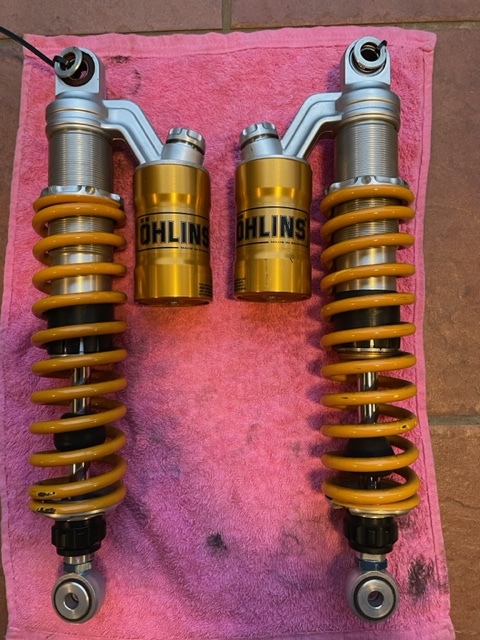 超美!最新 オーリンズ CB1100 SC65 CB1300SF SC54 ZRX1100 ZR1100 ZRX1200 ZRT20 ZRT10 CB1000SF SC30 ゼファー1100 ...