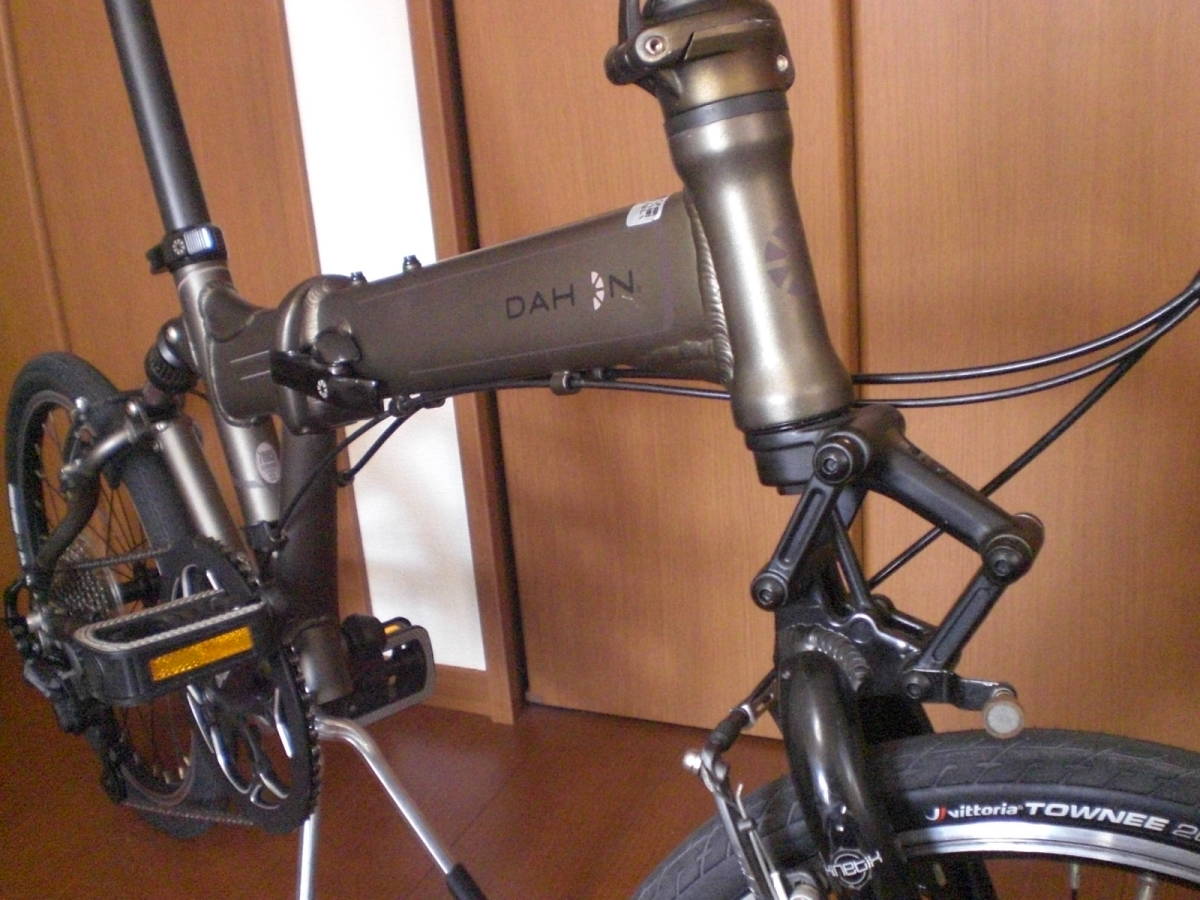 【やや傷や汚れあり】週末特価！10速カスタム《 DAHON Jetstream P8 ブロンズ 20インチ/406 SHIMANO DEORE ...