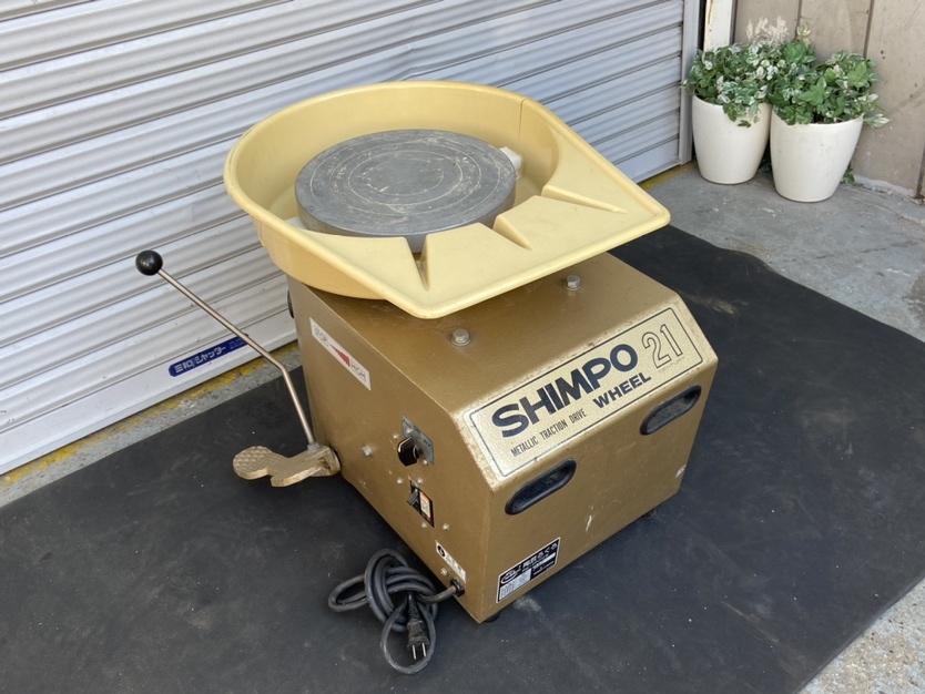 【やや傷や汚れあり】SHIMPO シンポ 陶芸 ろくろ RK-2P プロ形 電動ろくろ 単相100v 「14249」の落札情報詳細 ...