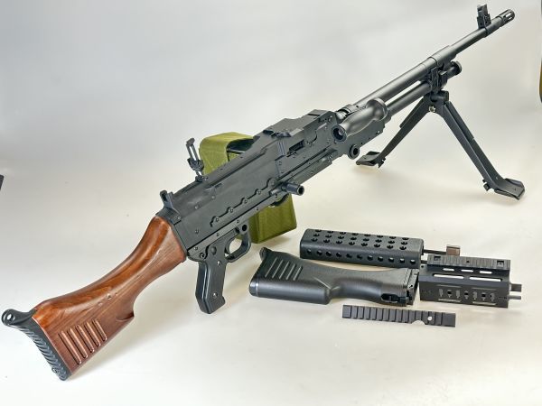 【未使用に近い】GE × FCW 製 FN MAG (風) M240 電動ガン リアルウッドストック付 検)M16 M4 AR15 CQB XM177 M16A4 海兵隊 米軍 MK46 ...