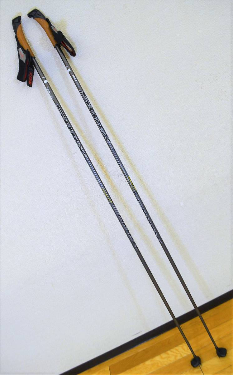 【目立った傷や汚れなし】美品 約165cm SWIX COMP PLUS CT5 ULTRA LIGHT PERFORMANCE 240/242g クロスカントリースキー ポール ストック ...