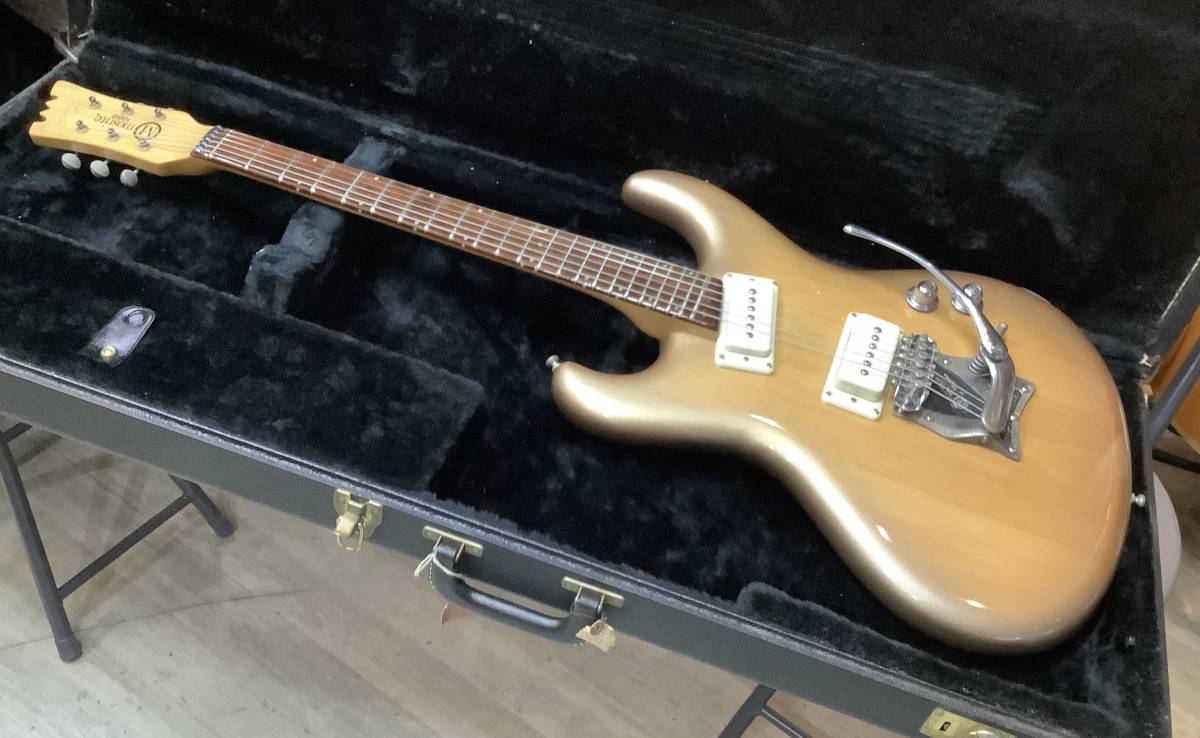 【やや傷や汚れあり】製造数の少ない貴重なMosrite USA M-88 Model 1988年製のとても貴重なモズライトギター M88の落札 ...