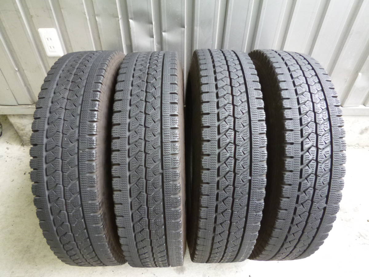 【目立った傷や汚れなし】@翌日発送＠2022年製＠ 195/85R16 114/112 BS BLIZZAK W979 4本！F9469の落札 ...