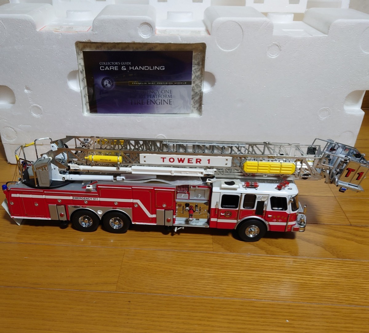 【目立った傷や汚れなし】Franklinmint EMERGENCY ONE FIRE ENGINE フランクリンミント 1/32 消防車 ...