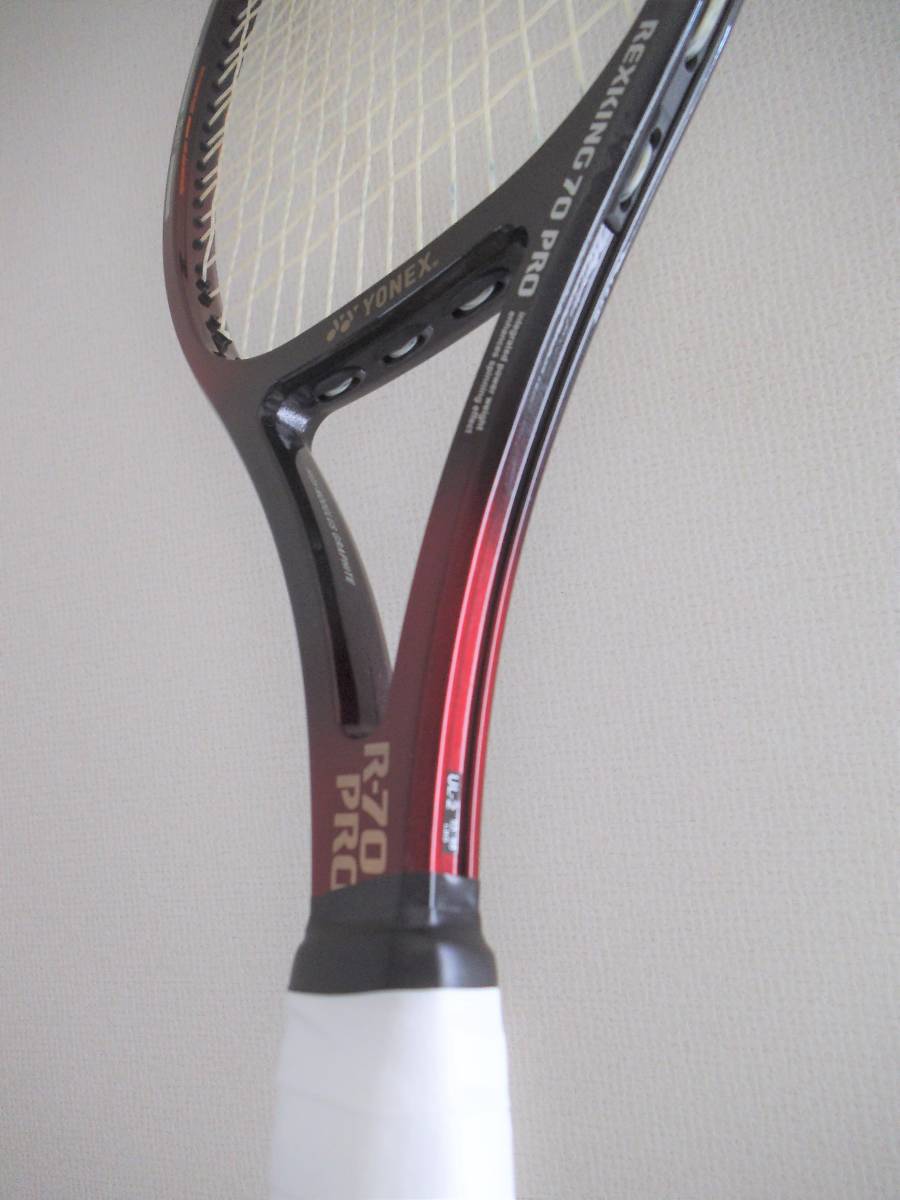 【目立った傷や汚れなし】美品★ヨネックス R-70 PRO 松岡修造 モデル 専用ケース付き＆グリップテープ新品交換済み YONEXの落札情報 ...