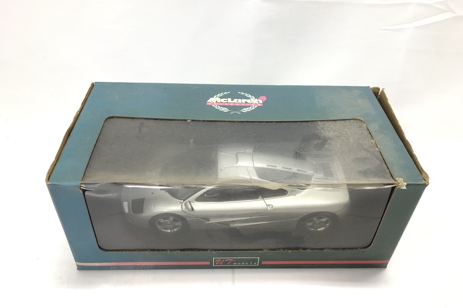 【目立った傷や汚れなし】【送料無料】東京) UT MODELS UTモデル 1/18 McLaren マクラーレン F1 Roadcar ...