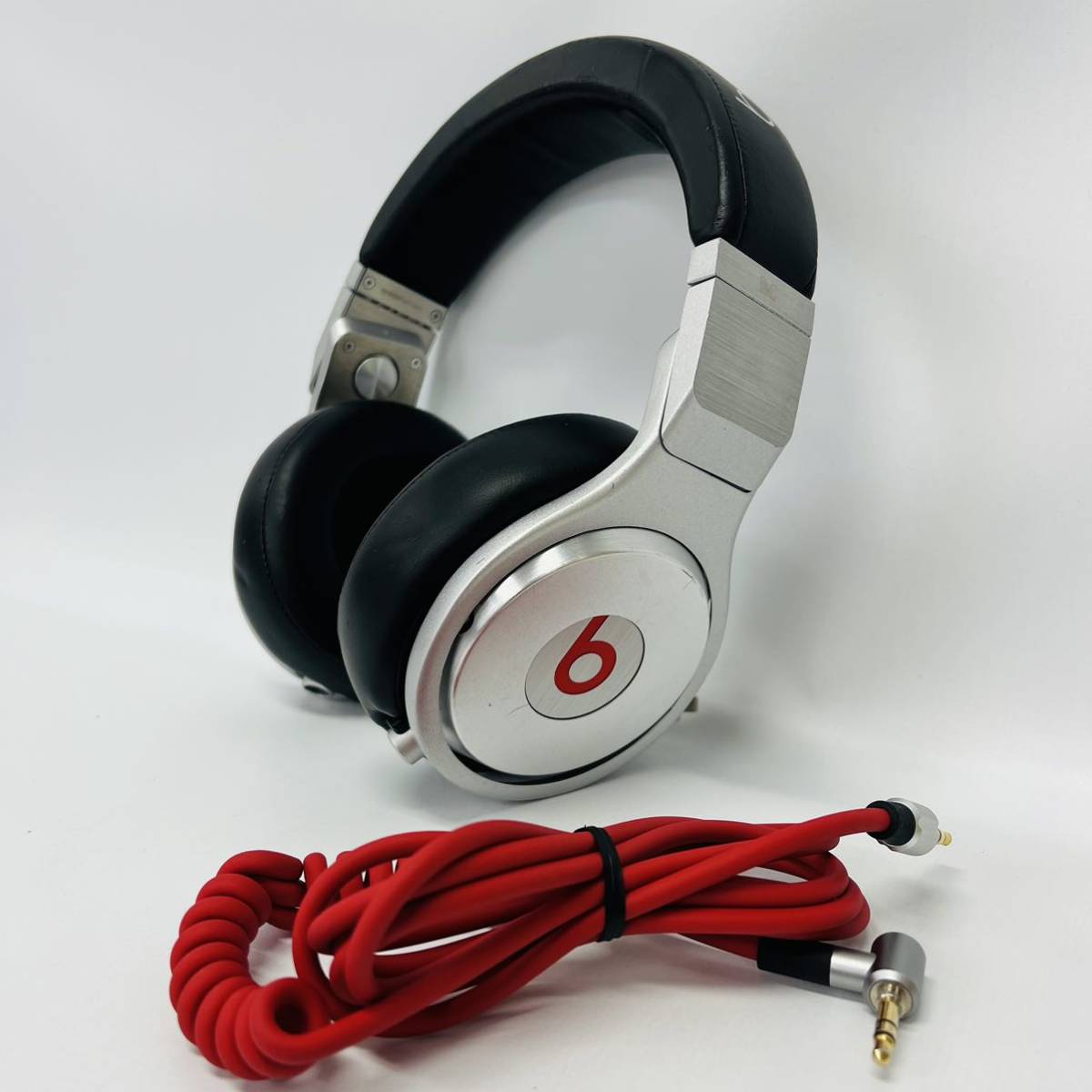 【やや傷や汚れあり】beats by dr.dre Bluetoothヘッドホン solo3 wireless MNET2PA/A [ローズゴールド]の落札情報詳細 - ヤフオク落札価格検索 ...