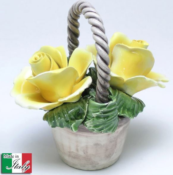 【未使用】イタリア製 輸入雑貨 置物 陶花 ローズ リビングスタジオ 直輸入 バラ 黄色 バスケット 陶器 カポディモンテ焼き バッサーノ 姫 ...