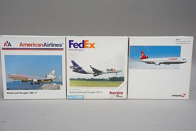 【やや傷や汚れあり】★ herpa ヘルパ 1/500 AmericanAirlines アメリカン航空 McDonnell Douglas ...