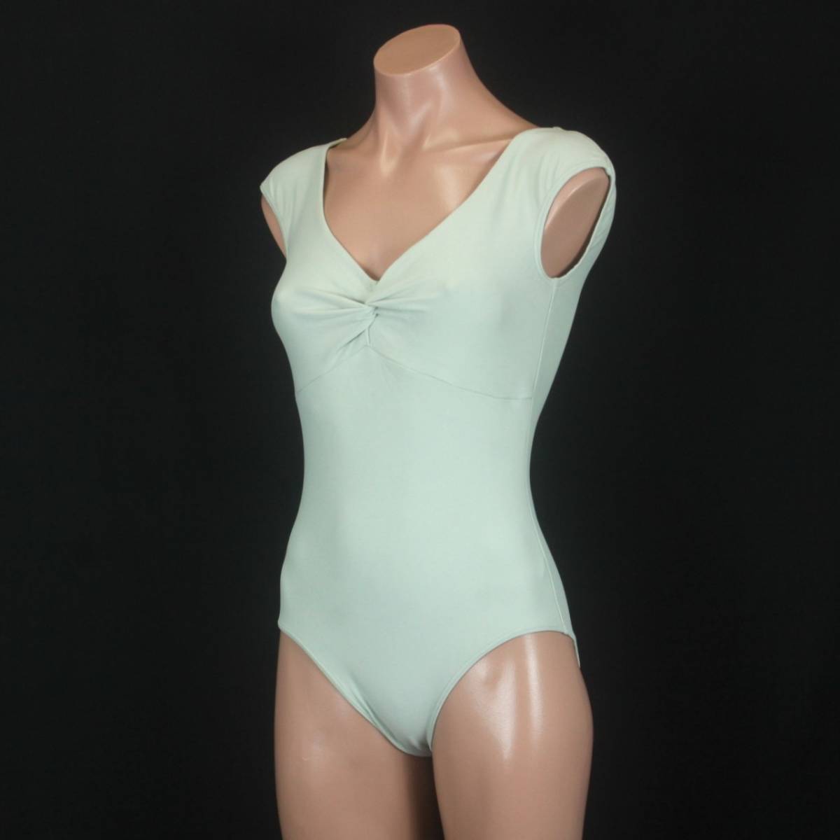 【未使用】倉庫保管品 チャコット Chacott Mサイズ 浦和第一マーク入り フリード FREED 日本製 新体操部 競技選手 練習着部活引継ぎ浦和第一 の落札情報詳細 - ヤフオク落札価格 ...