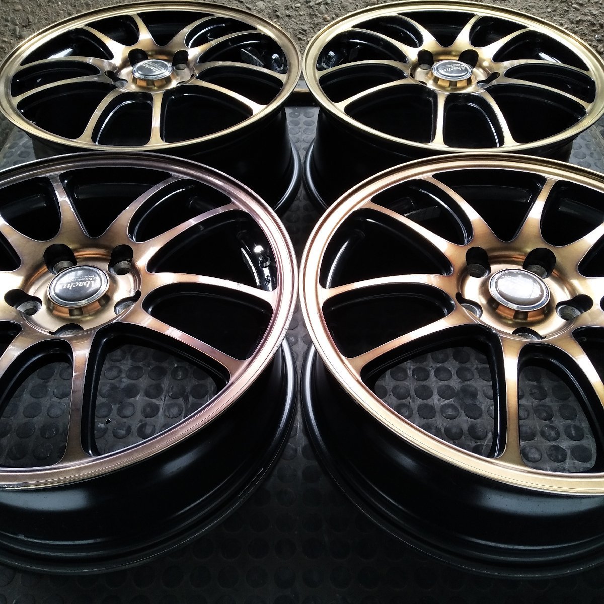 【傷や汚れあり】管理番号：S9-66【4本価格】【17x7J 5x114.3 ET+55 ハブ73】MANARAY Abachro・オデッセイ ...