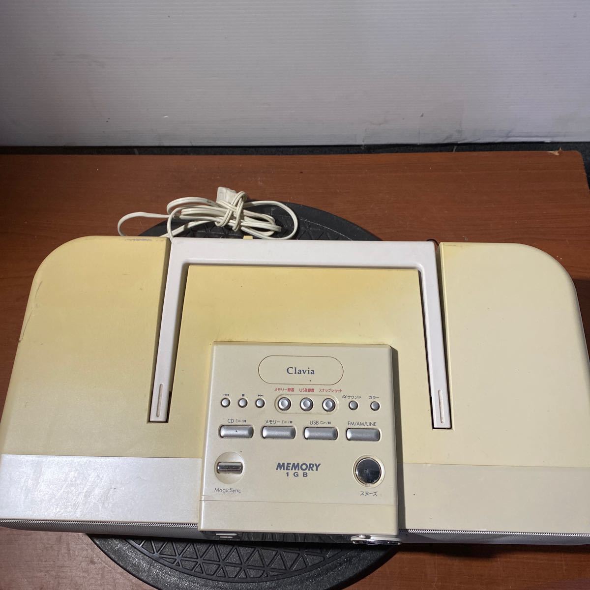 【やや傷や汚れあり】Victor JQA Clavia CDポータブルシステム RD-M1-Wの落札情報詳細 - Yahoo!オークション落札価格検索 オークフリー