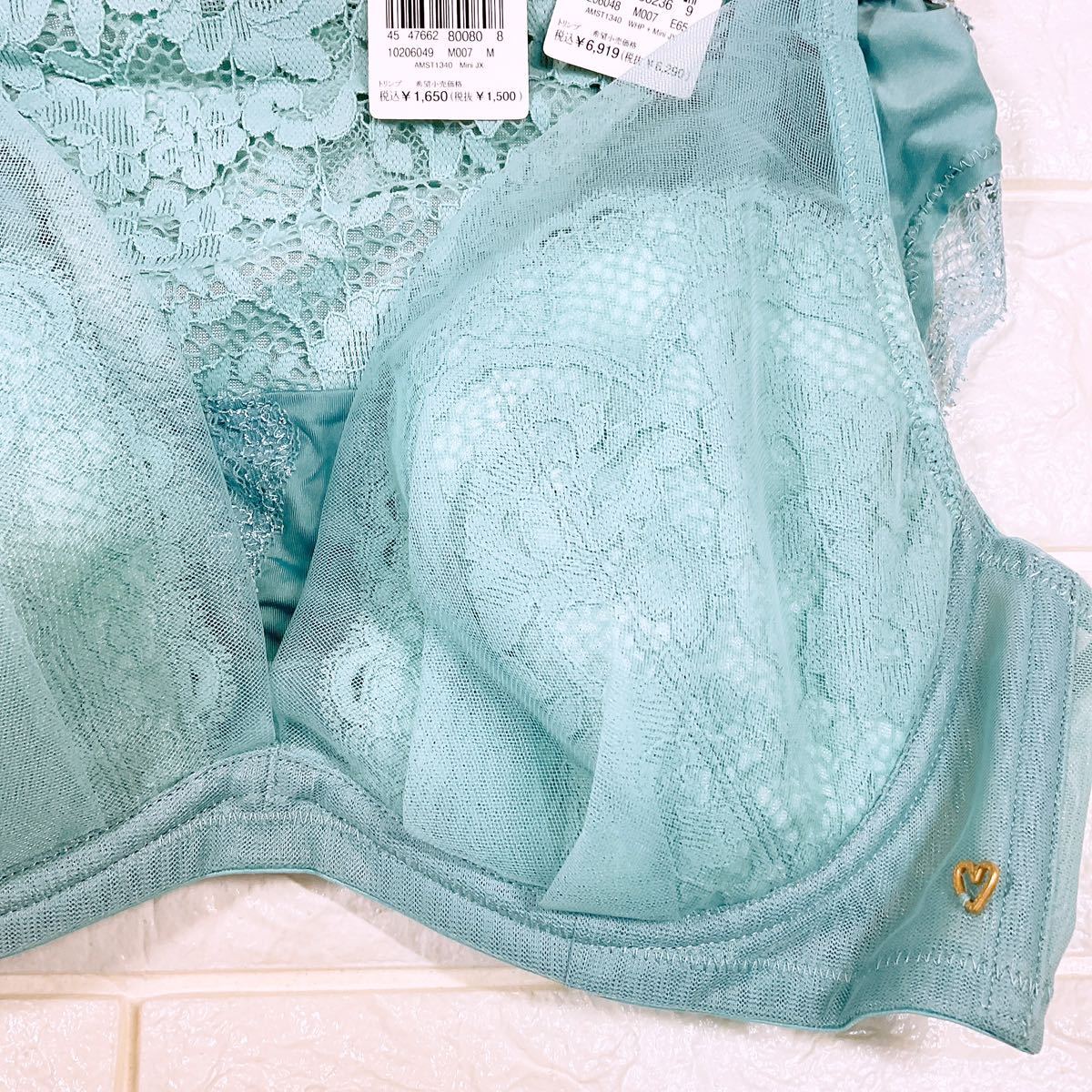 【未使用】新品 トリンプ アモスタイル クラシカルレースDeepV ブラ＆ショーツセット E65Mの落札情報詳細 - ヤフオク落札価格検索 オークフリー