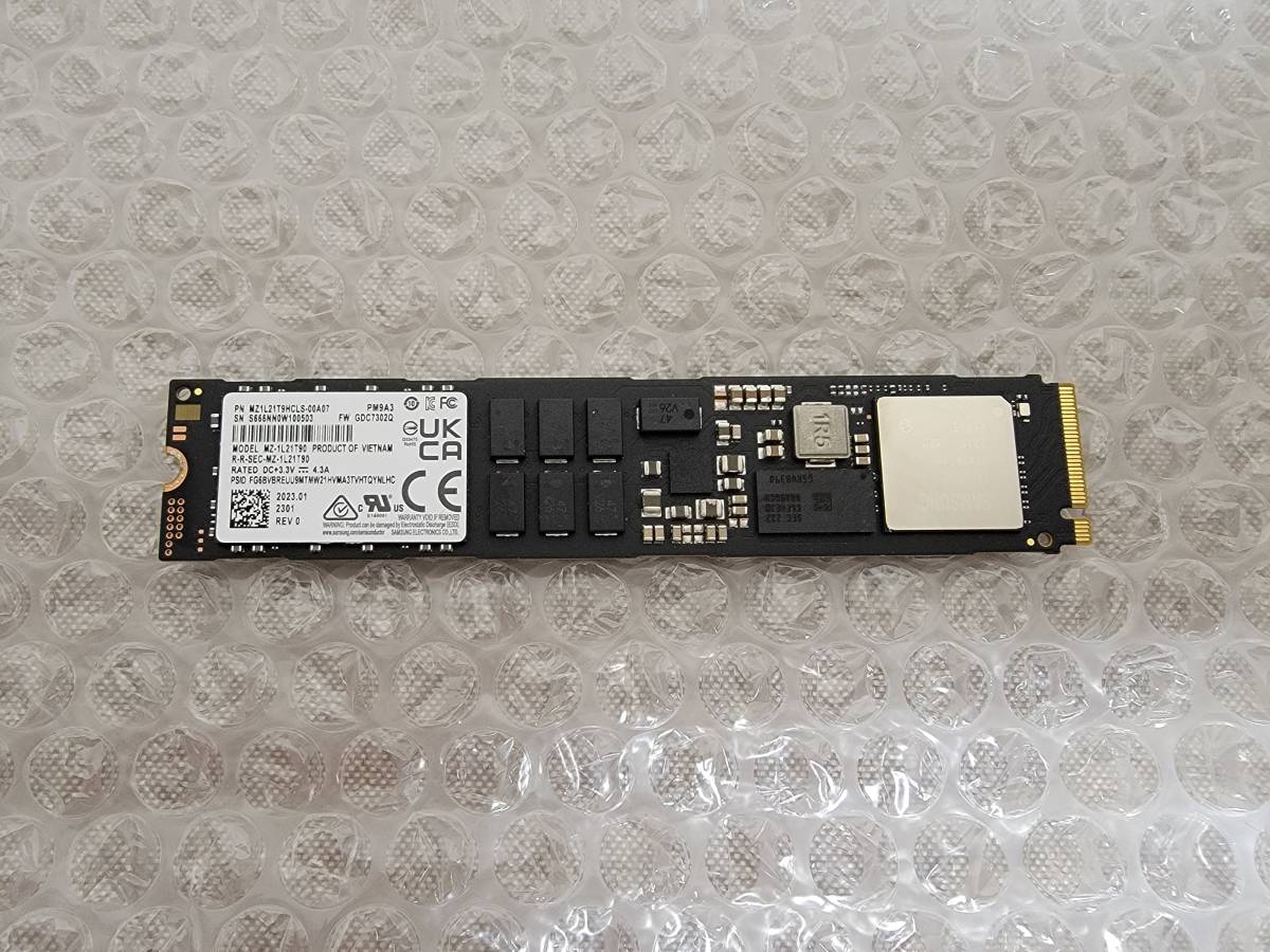 【目立った傷や汚れなし】SAMSUNG 高耐久 サーバーモデル MZ1L21T9HCLS-00A07 M.2 22100 2TB PCIe4 ...