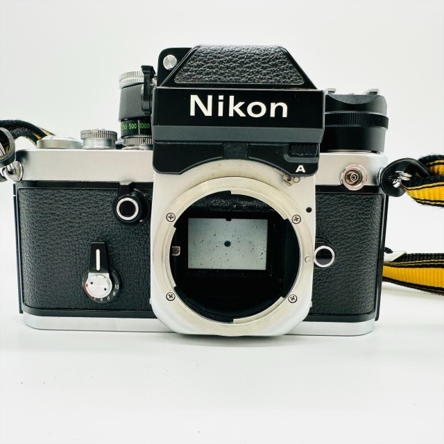 【目立った傷や汚れなし】【コレクション級美品／動作良好】 ニコン Nikon F2 フォトミックA(DP-11)シルバー S/N 800万番台 ...