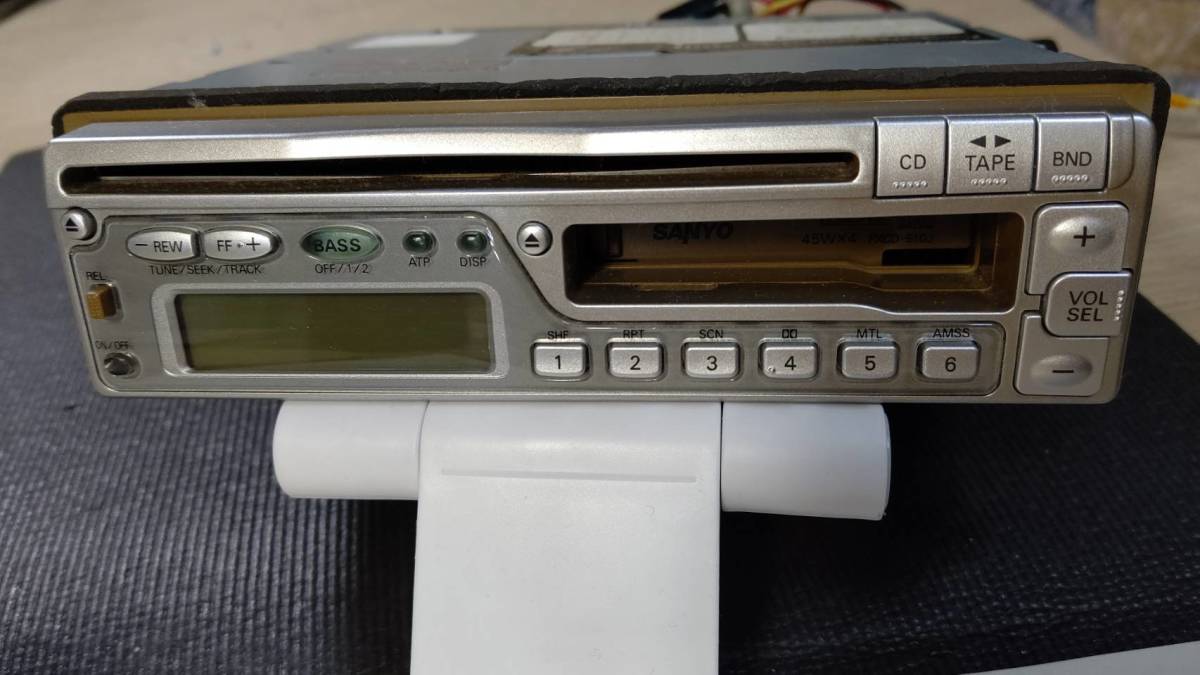 【やや傷や汚れあり】 SANYO製1DINカーオーディオ『FXCD-510J』/CD・カセット・ラジオ/最終チェック時完全動作 の落札情報詳細 ...