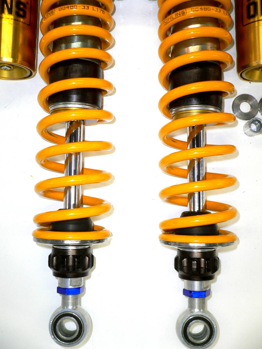 【やや傷や汚れあり】人気！ オーリンズ ZRX1100 ZRT10 CB1000SF SC30 CB1300SF SC54 ZRX1200 ZRT20 DEAG ゼファー1100 ZR1100 ...