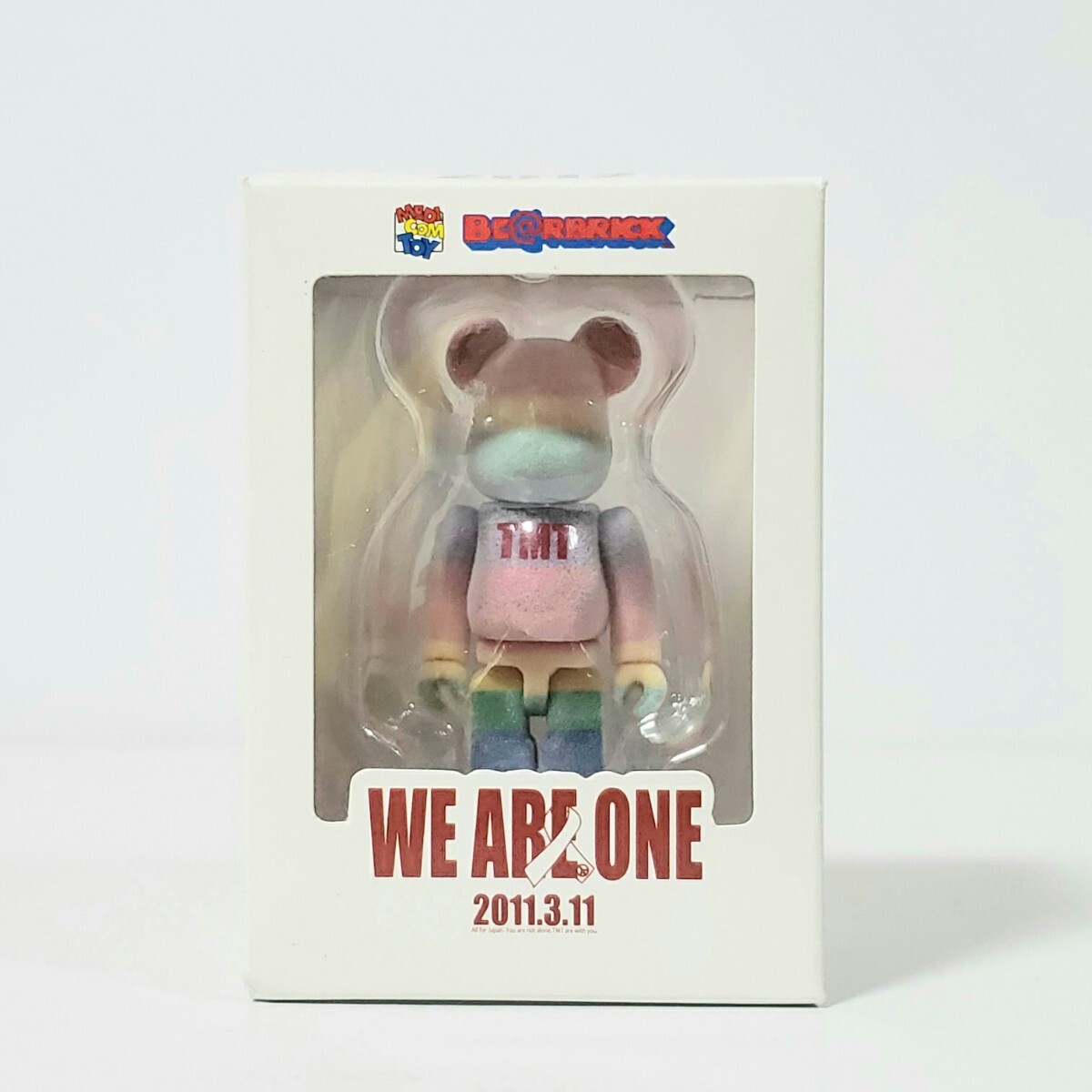 【未使用に近い】BE@RBRICK ベアブリック TMT WE ARE ONE レインボー フロッキー 100% 未開封の落札情報詳細 - ヤフオク落札価格検索 オークフリー