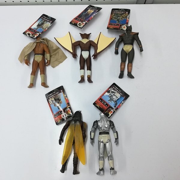【全体的に状態が悪い】mK202a [まとめ] バンダイ 仮面ライダー クウガ 怪人シリーズ ソフビ ズー・バヅー・バ ゴ・ガドル・バ 他 ...