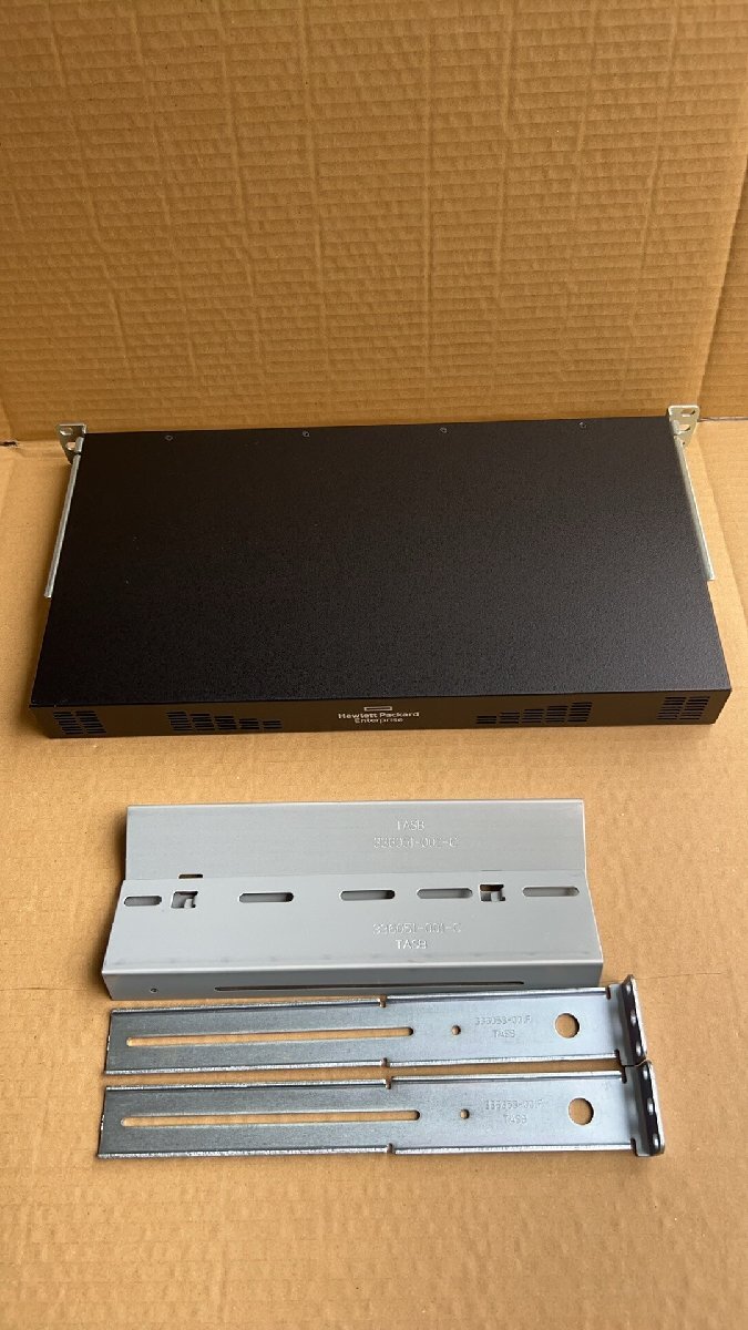 【未使用】未使用保管品 元箱無し HPE AF620A KVMコンソールスイッチ ★E1318の落札情報詳細 - Yahoo!オークション落札 ...