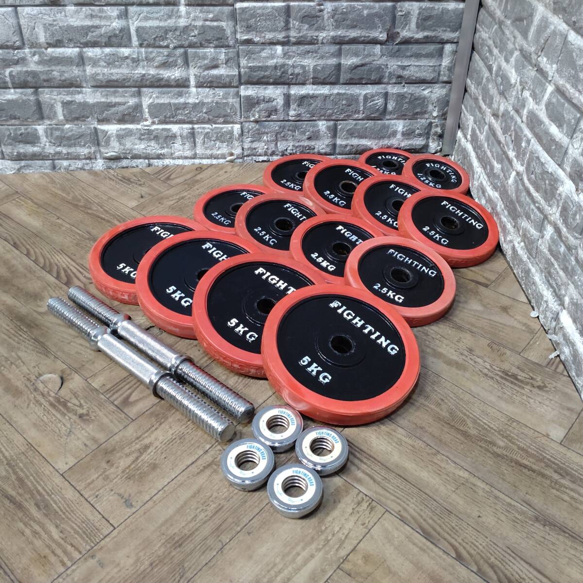 【やや傷や汚れあり】FIGHTING ROAD ファイティングロード バーベルプレート・ダンベルシャフトセット 1.25kg×2/2.5kg×8/5Kg×4/計42.5Kg 穴径28mm ...