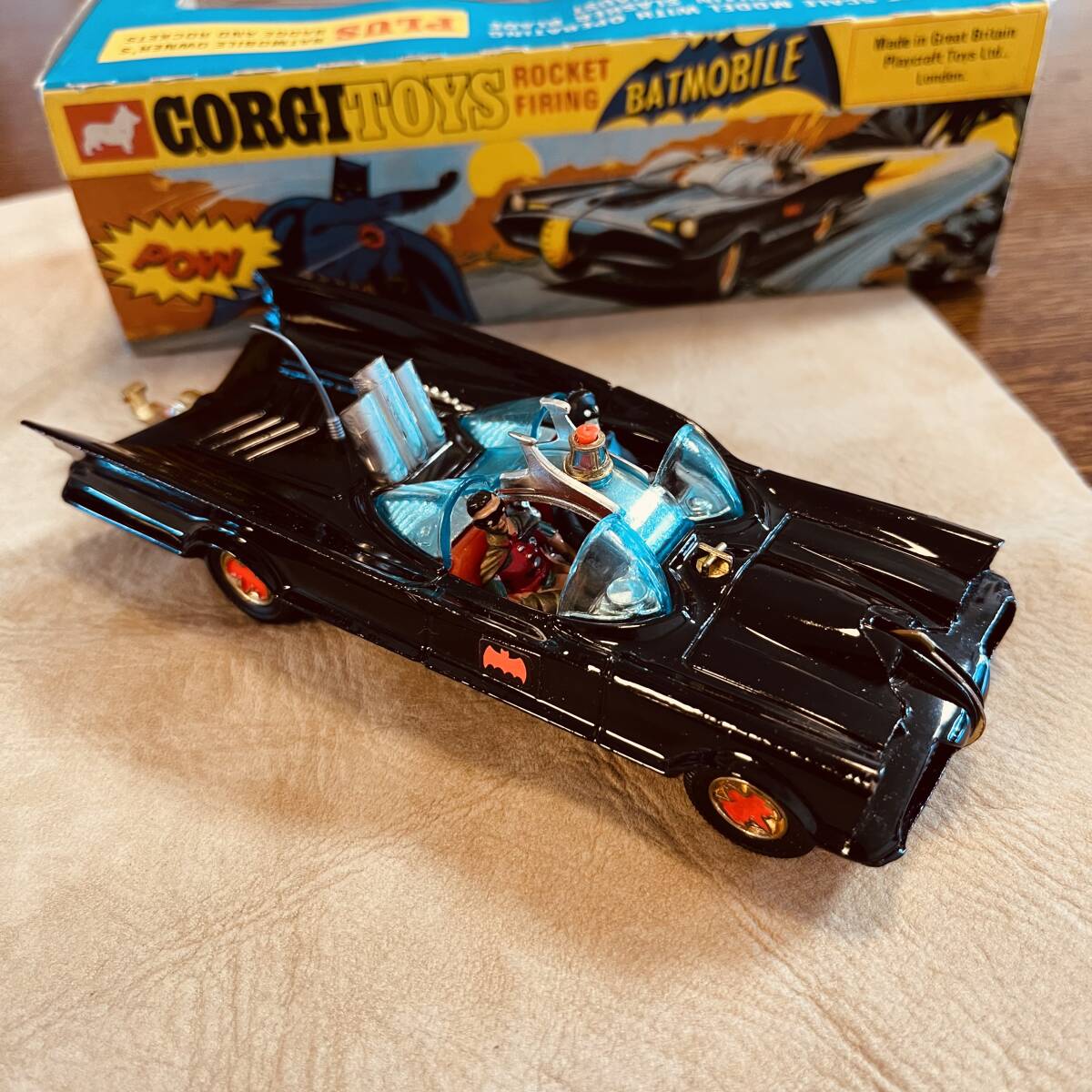 【未使用に近い】Corgi 267 / コーギー / BATMOBILE / バットモービル / ミントコンディション！/ デットストック 級 / オリジナルボックス付きの落札情報詳細 ...