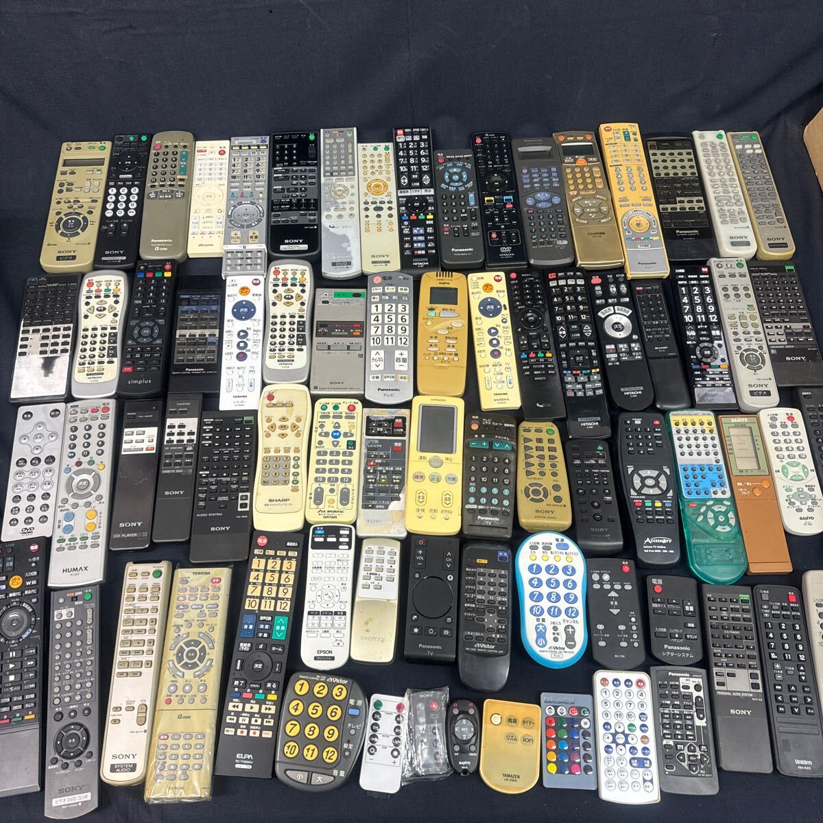 【全体的に状態が悪い】 ②中古 リモコン 大量まとめ売り 約70点 テレビ ビデオ エアコン 映像機器 オーディオ SONY 日立 Victor Panasonic ジャンク192-35の落札 ...
