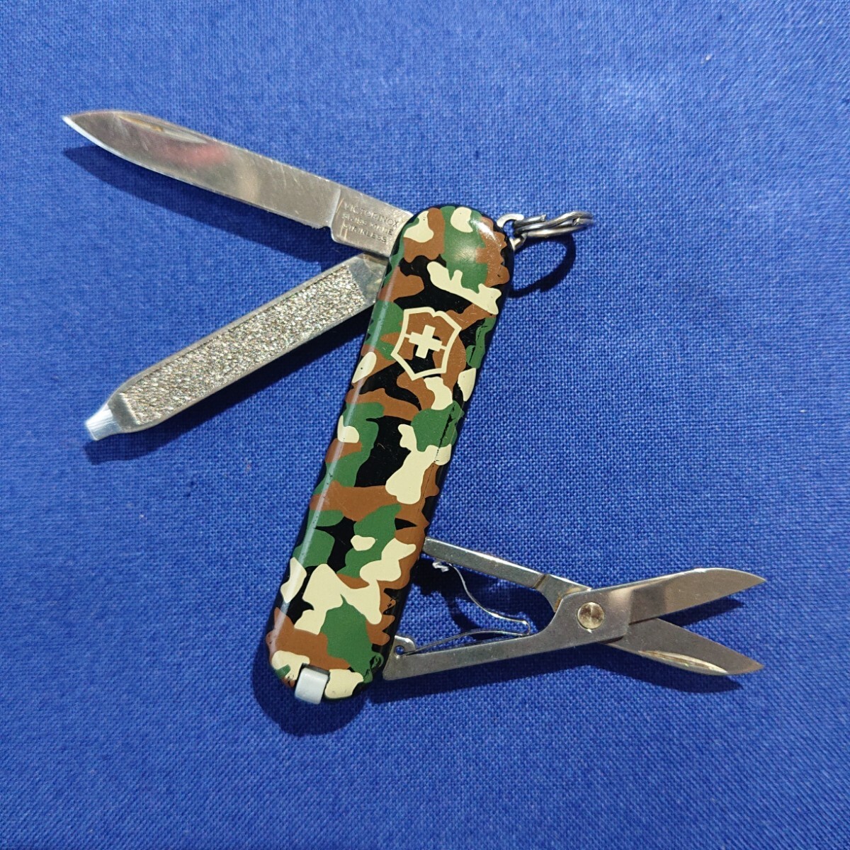 【傷や汚れあり】VICTORINOX(ビクトリノックス)クラシック SD カモフラージュ (648)の落札情報詳細 - Yahoo!オークション落札価格検索 オークフリー