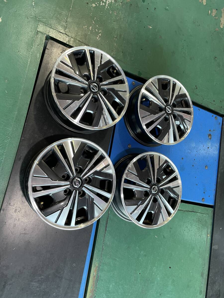 【傷や汚れあり】日産 C27 セレナ e-POWER 純正アルミホイール15インチ スタッドレス 流用 キックス リーフの落札情報詳細 - Yahoo!オークション落札価格検索 オークフリー