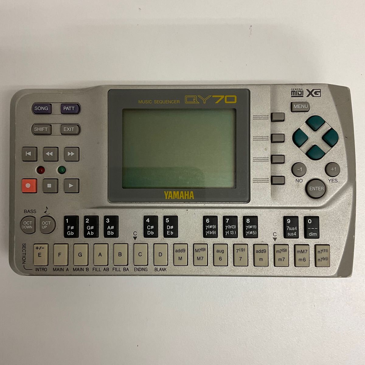 【やや傷や汚れあり】営YY82-60T YAMAHA ヤマハ QY70 MUSIC SEQUENCER ミュージックシーケンサー シーケンサー リズムマシン 動作未確認の落札情報詳細 ...