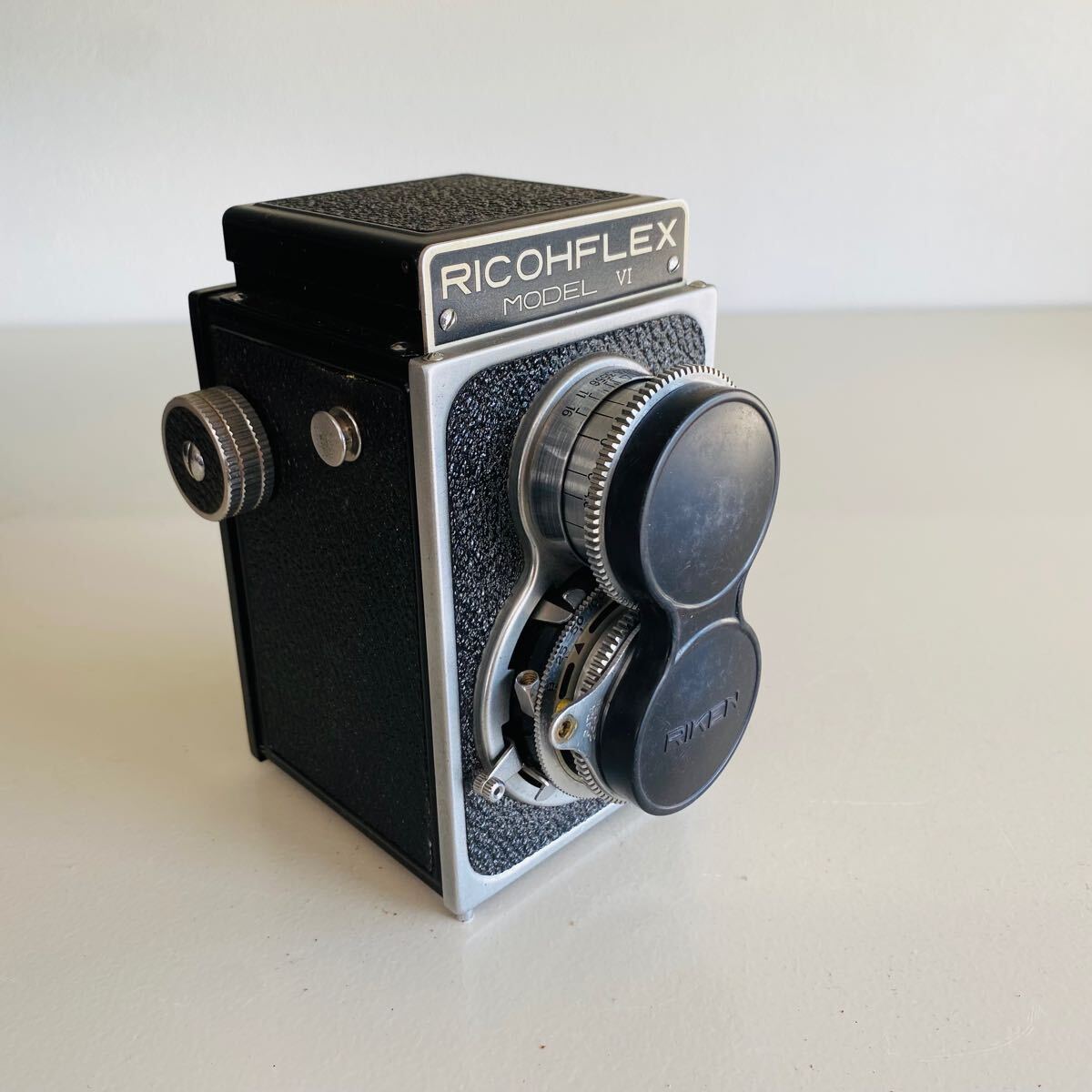 【全体的に状態が悪い】【1円】 RICOHFLEX MODEL Ⅵ ケース付き 1:3.5 f=80mm 27A31 リコーフレックス 二眼 ...
