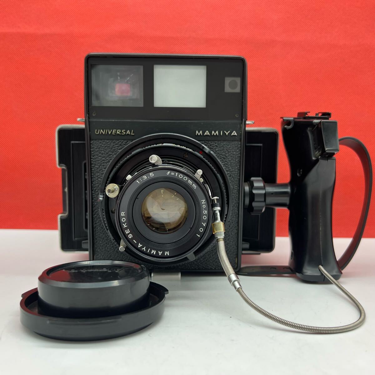【傷や汚れあり】♪ MAMIYA PRESS UNIVERSAL 中判カメラ フィルムカメラ ボディ MAMIYA-SEKOR F3.5 100mm レンズ POLAROID 動作確認済 現状 ...