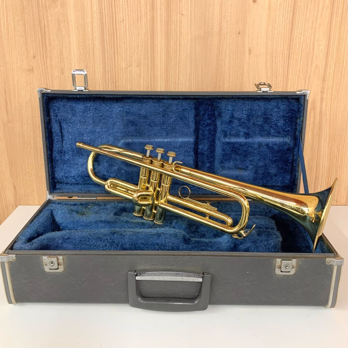 【傷や汚れあり】【R-6】 Yamaha YTR-234 トランペット 専用ケース付き 3552-52の落札情報詳細 - Yahoo!オークション落札価格検索 オークフリー