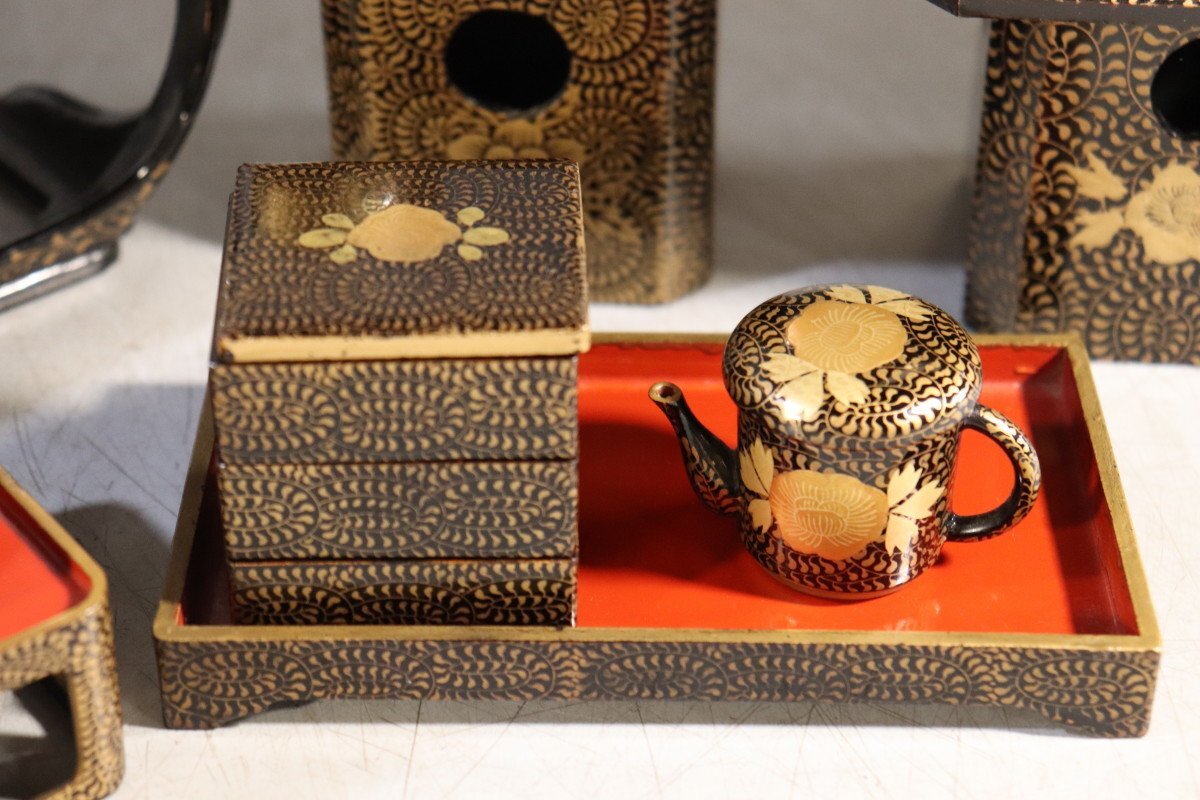 【傷や汚れあり】E508 雛道具 まとめて 蒔絵 漆器 ひな祭り 古道具/53886の落札情報詳細 - Yahoo!オークション落札価格検索 ...