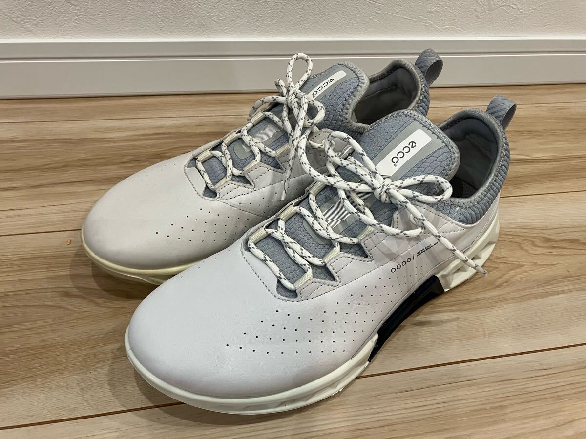 【未使用】[エコー] ゴルフシューズ M ゴルフ バイオム C4 メンズ WHITE/CONCRETE 25.5 cm 3E 130404 57876 GORE-TEX ゴアテックス 防水 ...