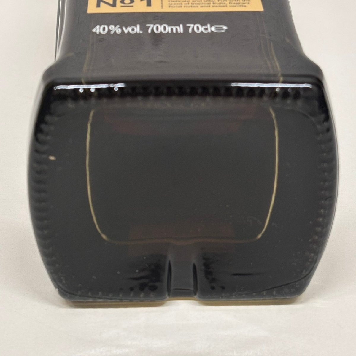 【目立った傷や汚れなし】【C9788】【未開栓 古酒】1円～ KAVALAN（カバラン）ディスティラリーセレクト No.1 40％ 700ml ...