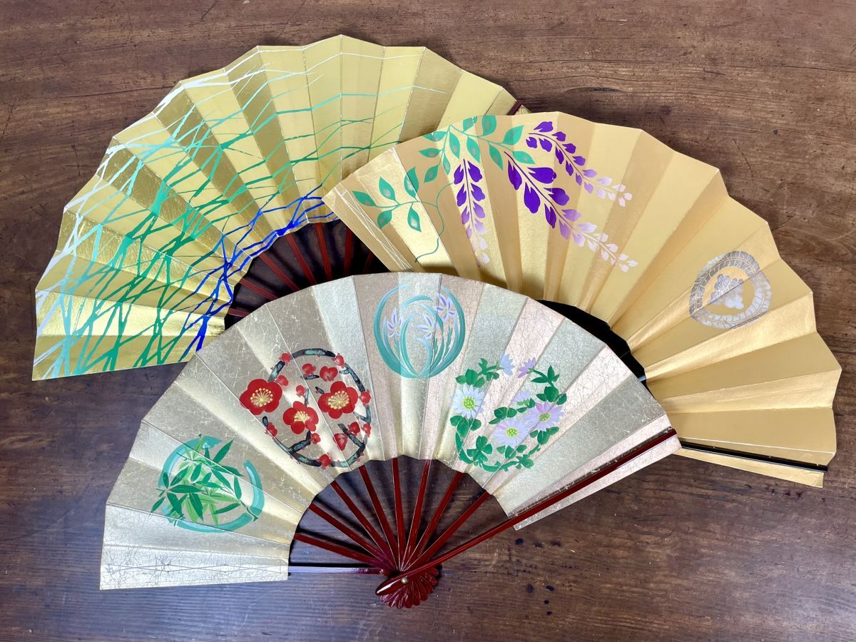 【中古】A251 京扇堂 扇子 舞扇 京扇子 箱付き まとめて3本 金地 藤の花 竹 梅の花 和装小物 日本舞踊の落札情報詳細 - Yahoo!オークション落札価格検索 オークフリー