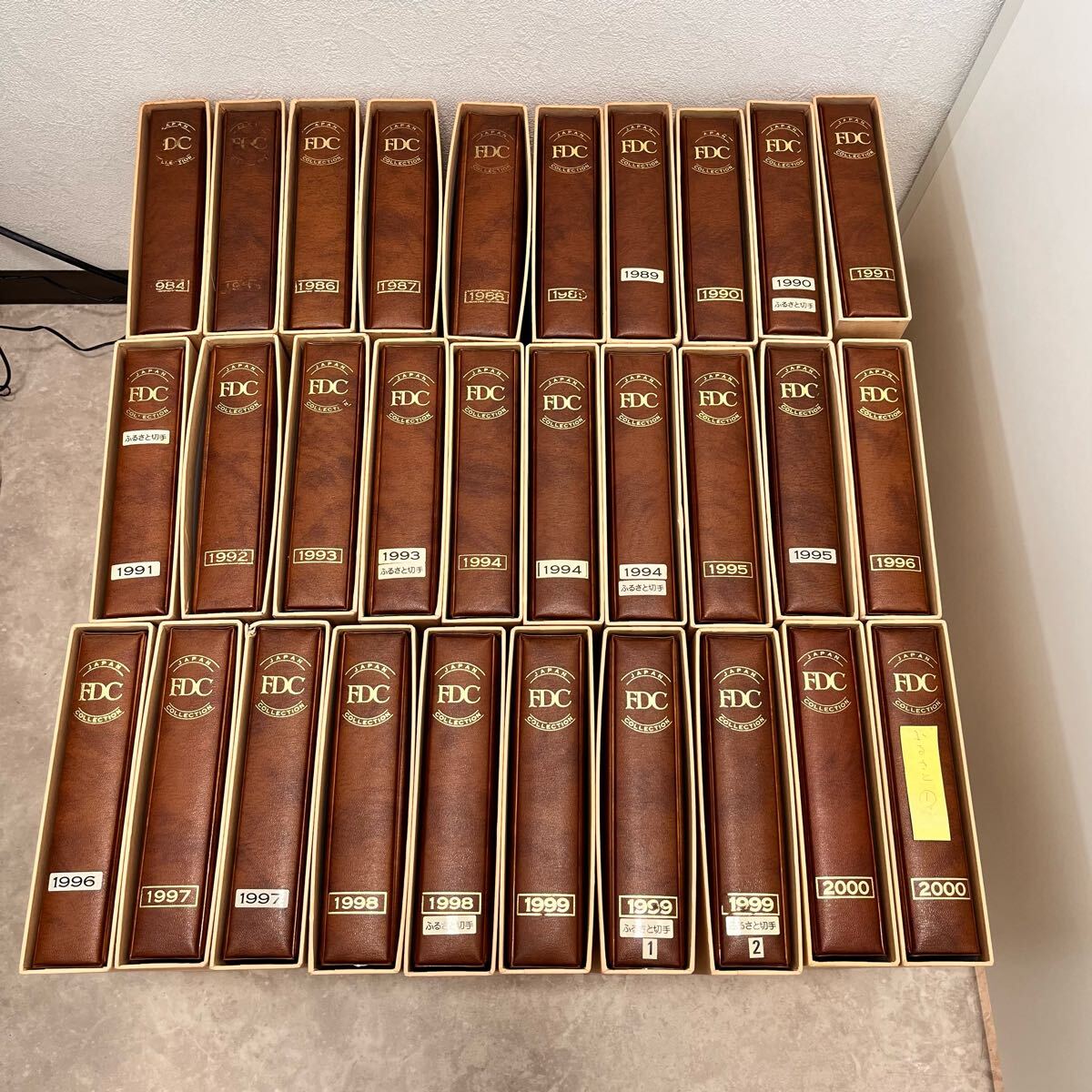 【傷や汚れあり】1円スタート 日本切手FDCコレクション 1984〜2012年 57冊他5冊 ふるさと切手 初日カバー 大量まとめ コレクター 収集品 自宅保管品の落札情報詳細 - Yahoo ...