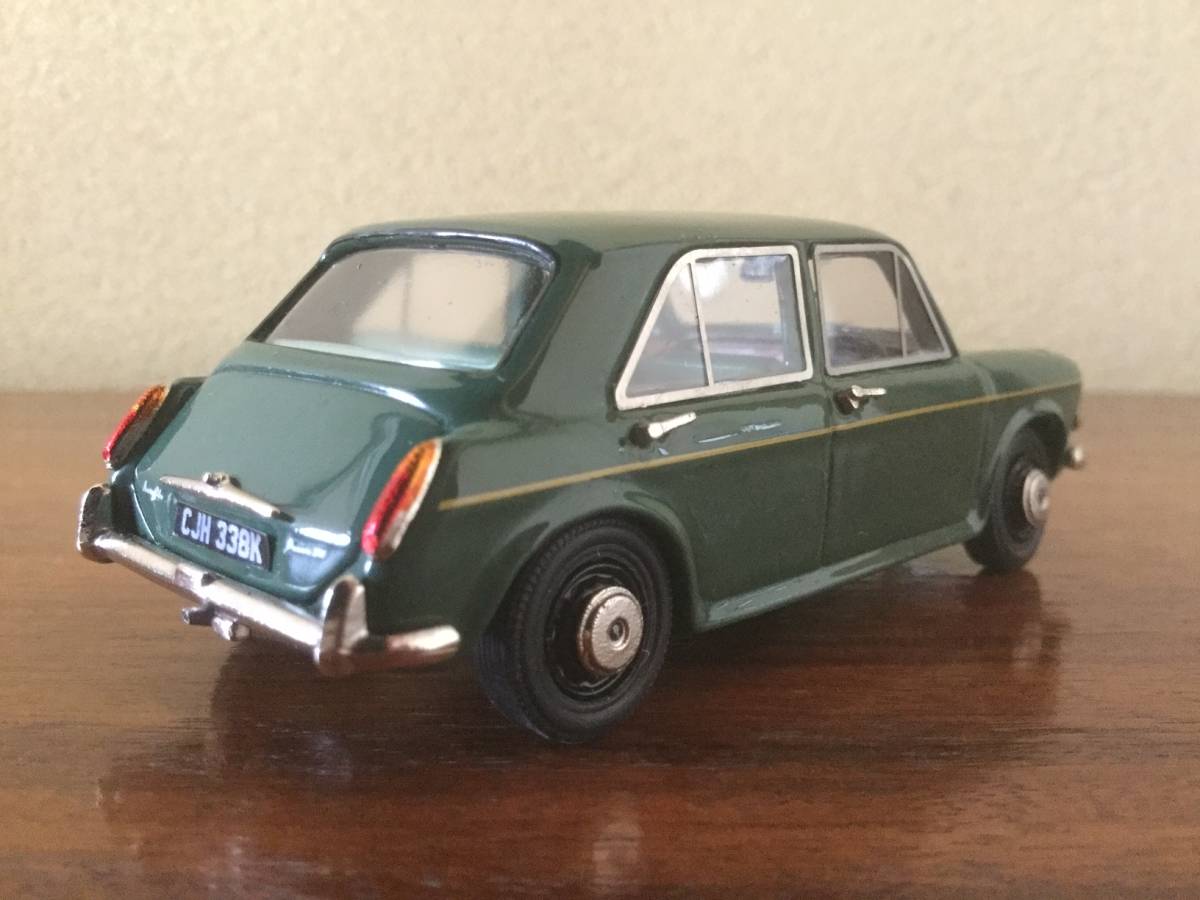 【新品】ADO16 バンプラ 1300Mk3 ホワイトメタル ミニカー 各色限定10台 マーラードグリーン WMT Scale models ...