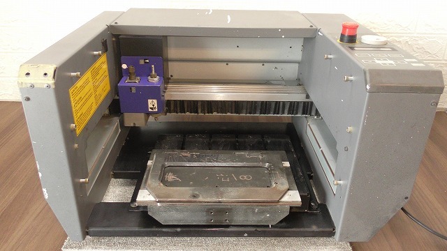☆コロナに負けるな！Roland ローランド EGX-300 DESKTOP ENGRAVER 小型彫刻機 現状・特価！ 3J-518 の落札 ...