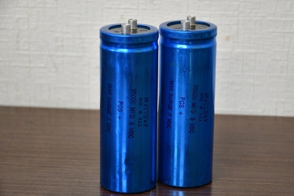 I-182③ MALLORY/マロリー 95000 MFDタイプ 5VDC POS+MAX SURGE 7VDC 電解コンデンサー USA 2 ...