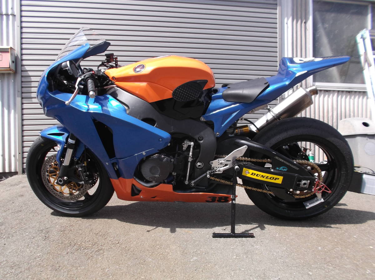 2010年式 CBR1000RR SC59 レーサー レース用マシン スペアパーツ多数の落札情報詳細 - Yahoo!オークション落札価格検索 ...