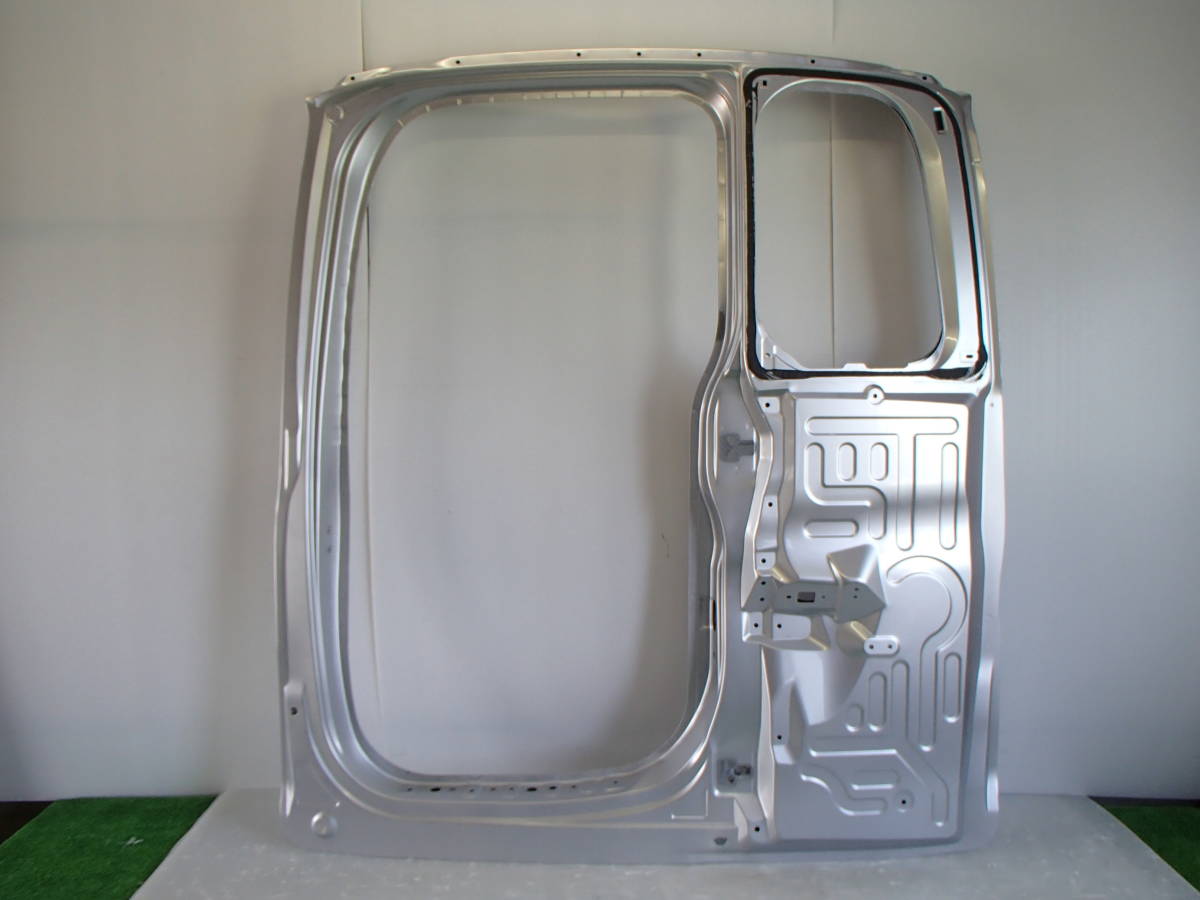 【傷や汚れあり】RP1/RP2/RP3/RP4 ステップワゴン スパーダ 純正 バック ドア リアゲート NH704M スーパープラチナメタリック 【21-726】の落札情報詳細 ...