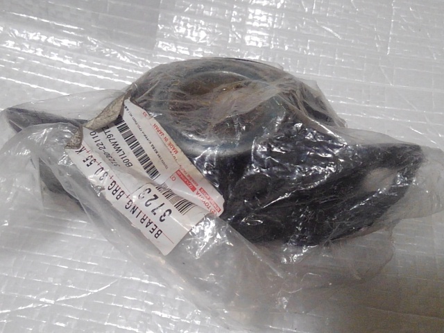 【新品】トヨタ 純正 センタサポートベアリング GX81 JZX81 MX83 37230-22110 センタサポート ベアリングASSY ...