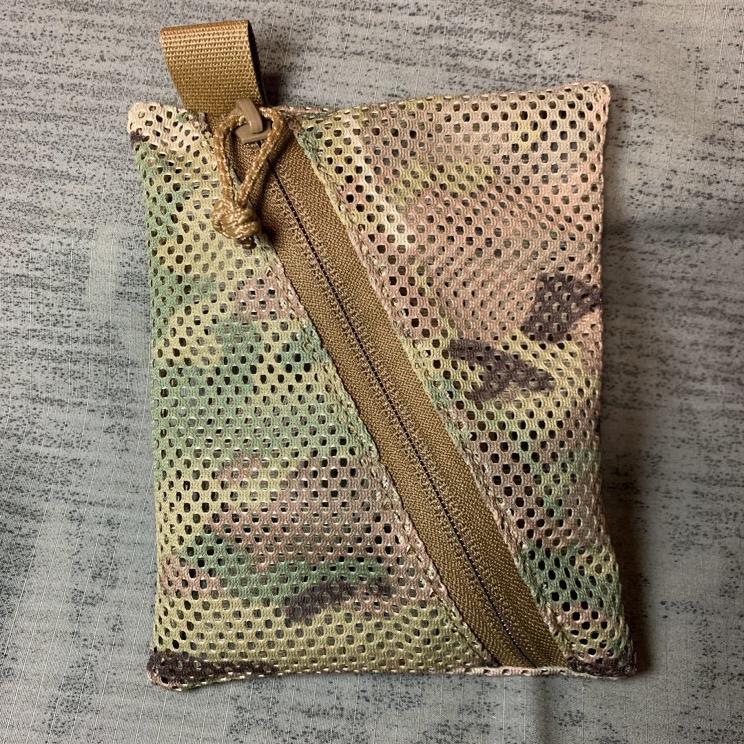 【未使用 （詳細）】Multicam Omega Mesh 実物生地使用 メッシュポーチ マルチカム スピリタスシステムズ LBT EAGLE ...